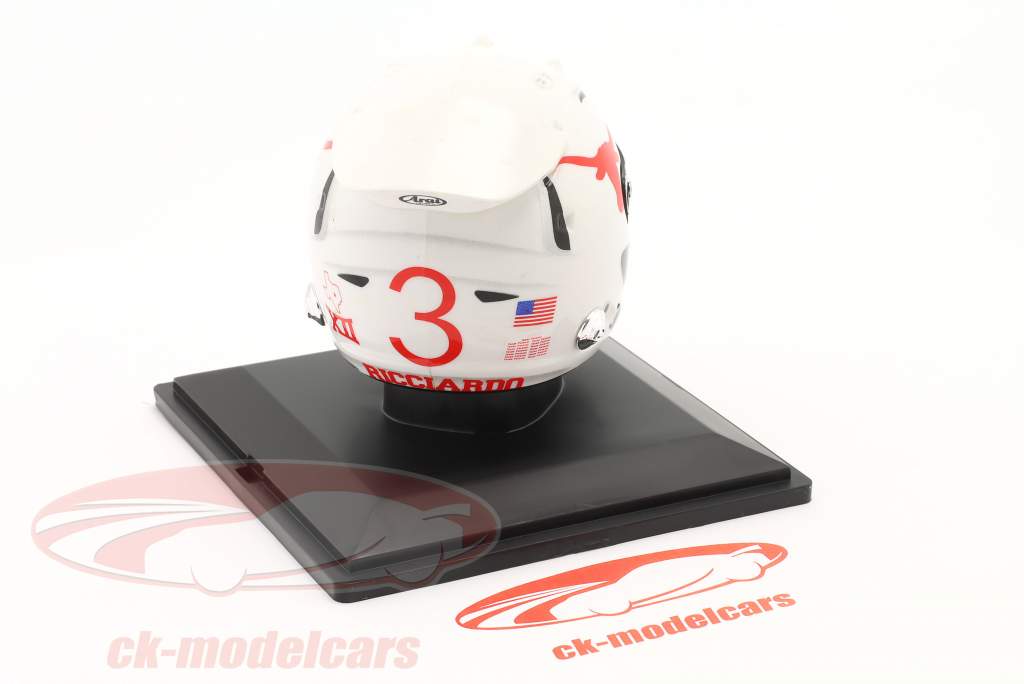 Spark 1:5 Daniel Ricciardo #3 Renault F1 Team formula 1 2019 helmet ...