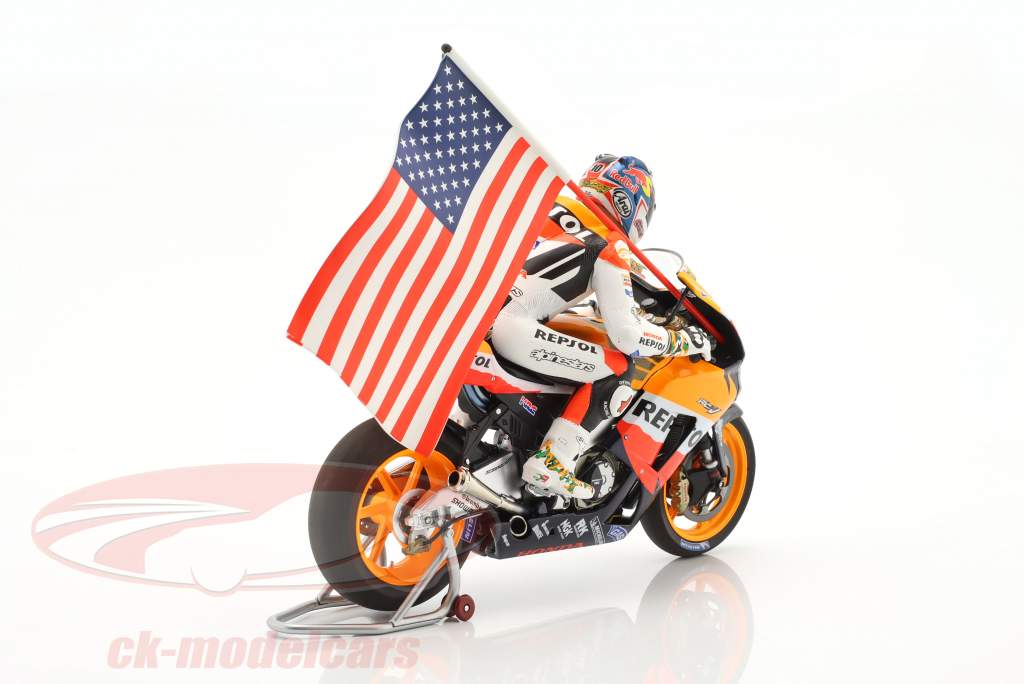 Minichamps 1:12 Nicky Hayden Honda RC211V #69 MotoGP Champion du monde ...
