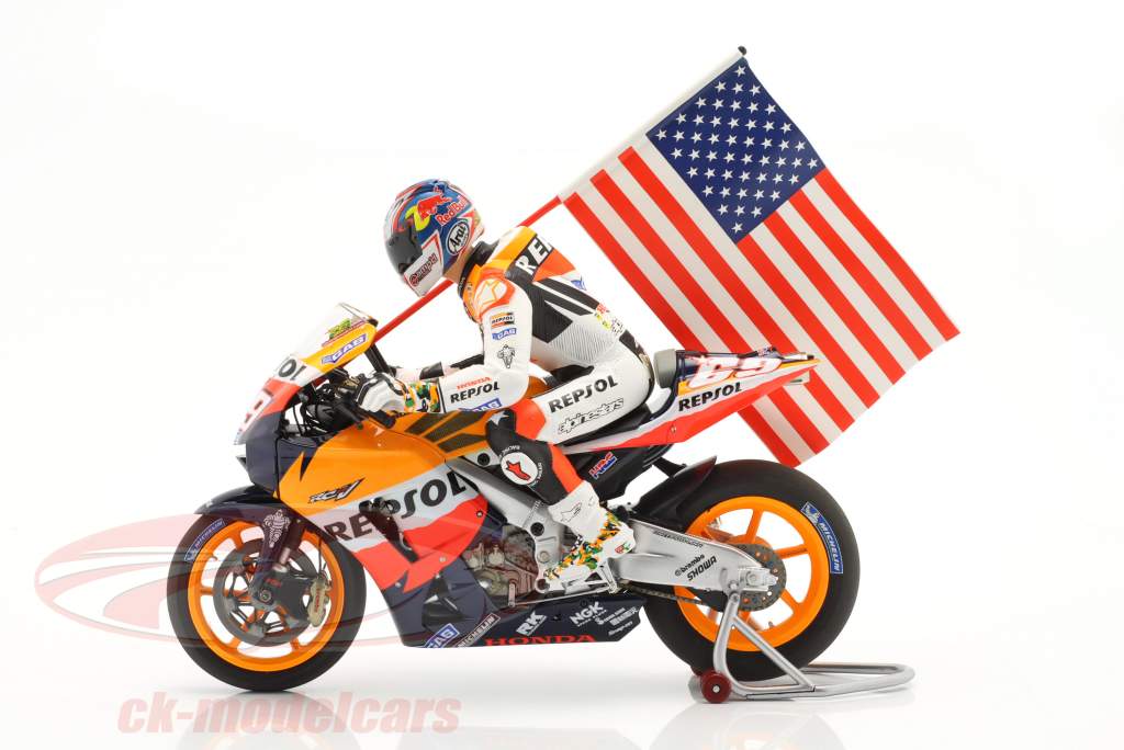 Minichamps 1:12 Nicky Hayden Honda RC211V #69 MotoGP Champion du monde ...
