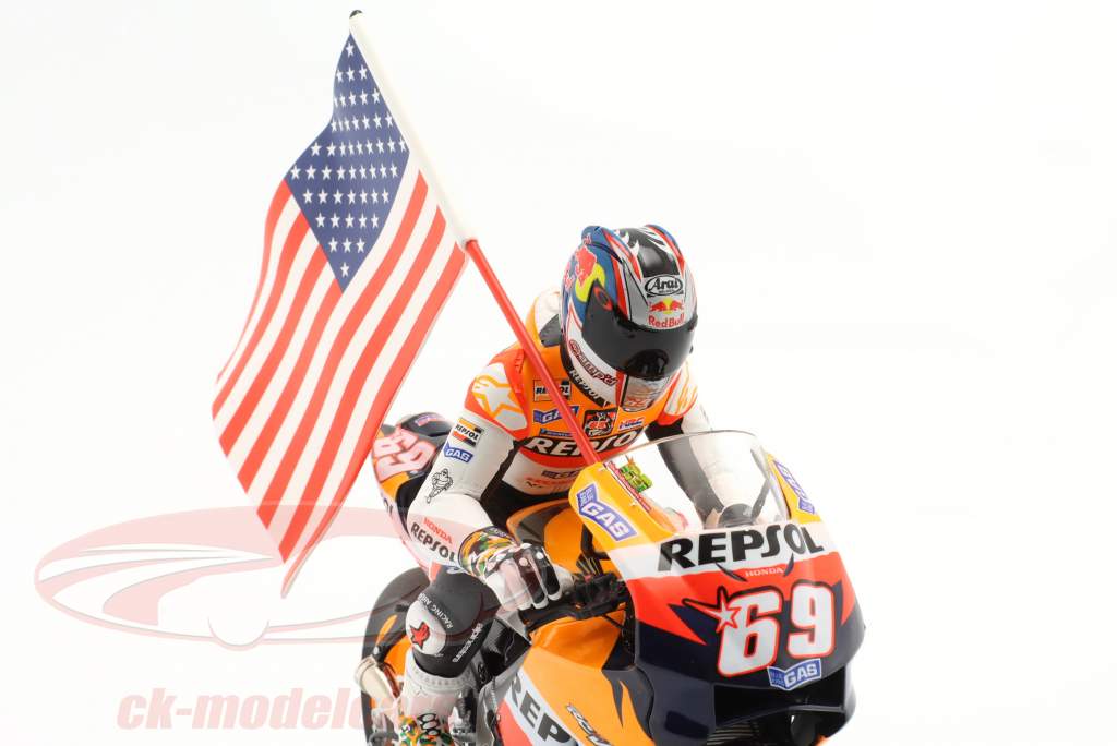 Minichamps 1:12 Nicky Hayden Honda RC211V #69 MotoGP Champion du monde ...