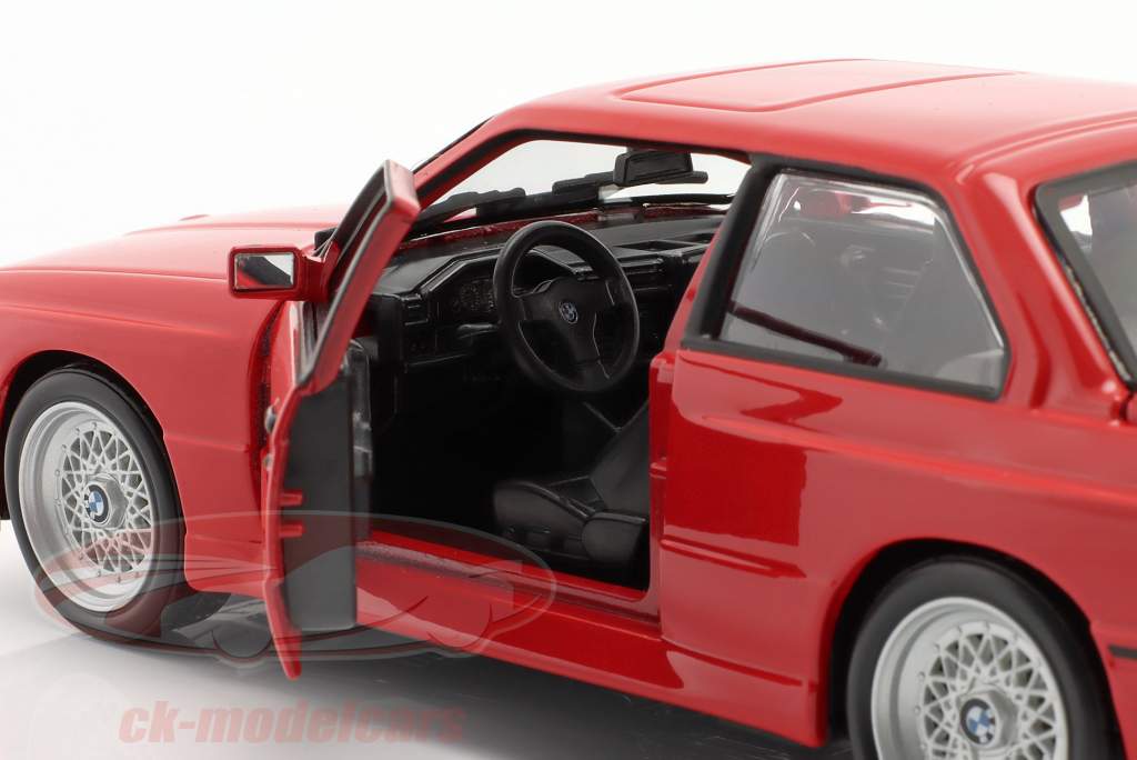 Bburago 1:24 BMW M3 (E30) Année de construction 1988 rouge 18-21100R ...