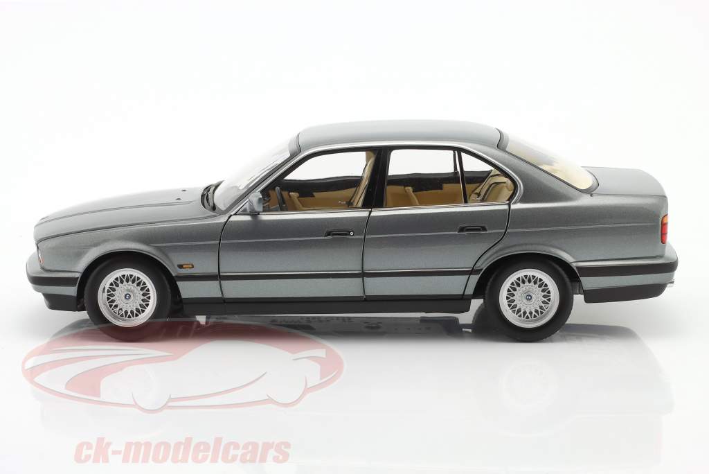 Minichamps 1:18 BMW 535i (E34) year 1988 grey metallic 100024008 model ...