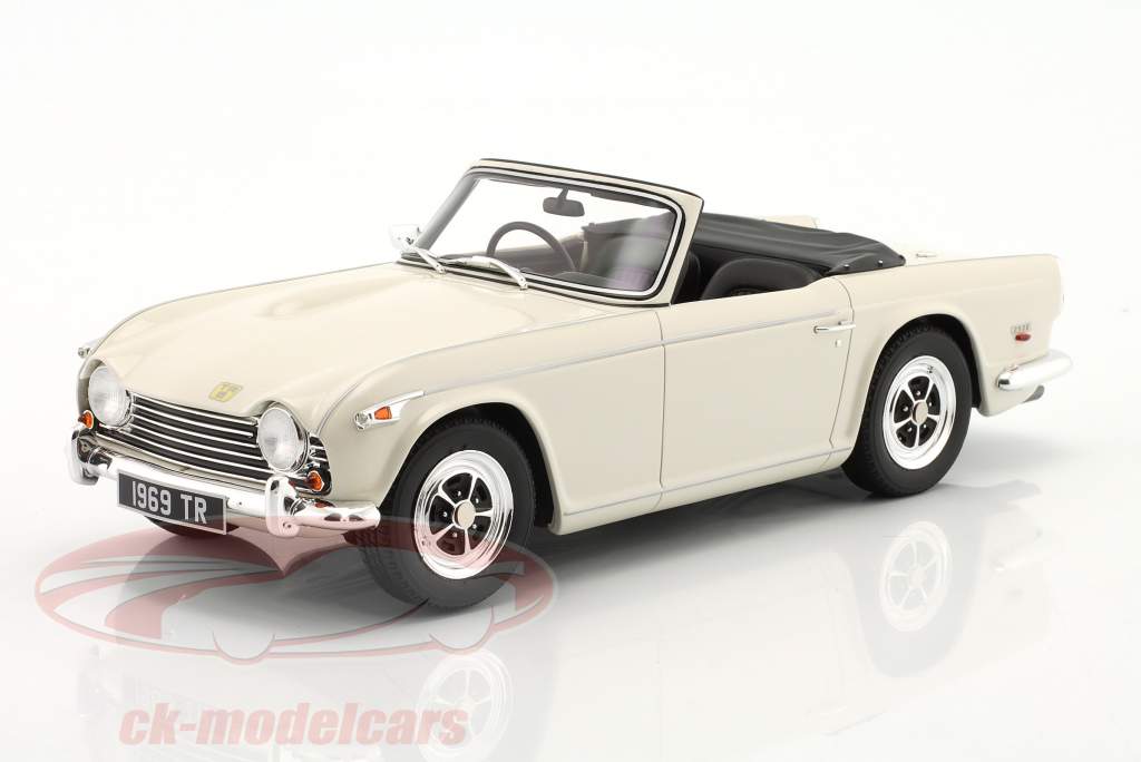 Cult Scale Models 1:18 Triumph TR5 P.I. RHD Año de construcción 1967 ...
