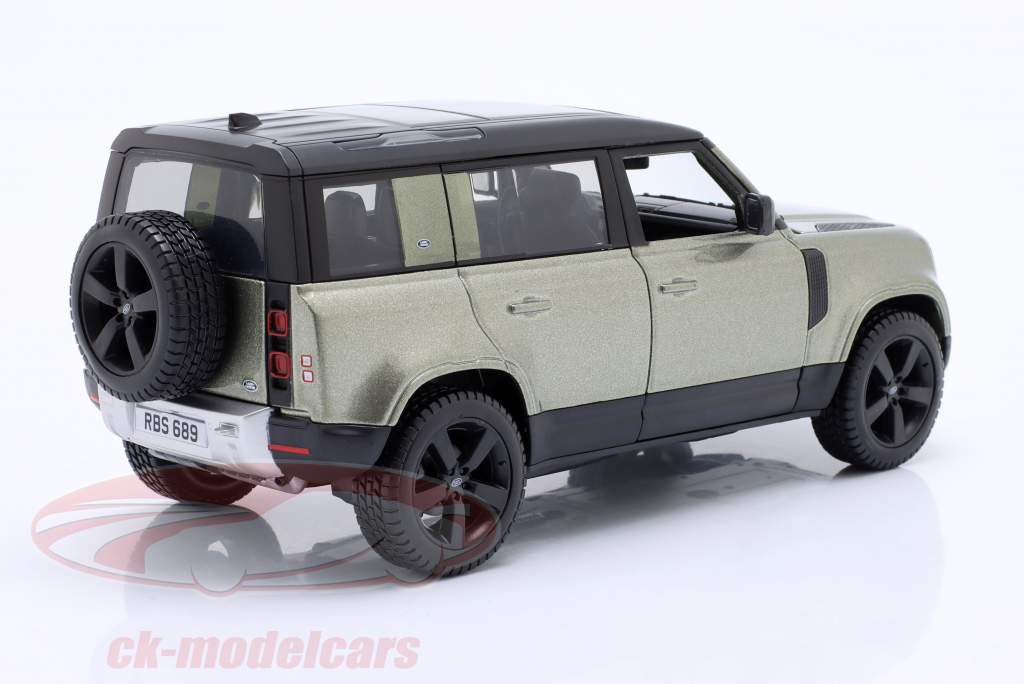 Bburago 1:24 Land Rover Defender 110 Bouwjaar 2022 licht groen metalen ...