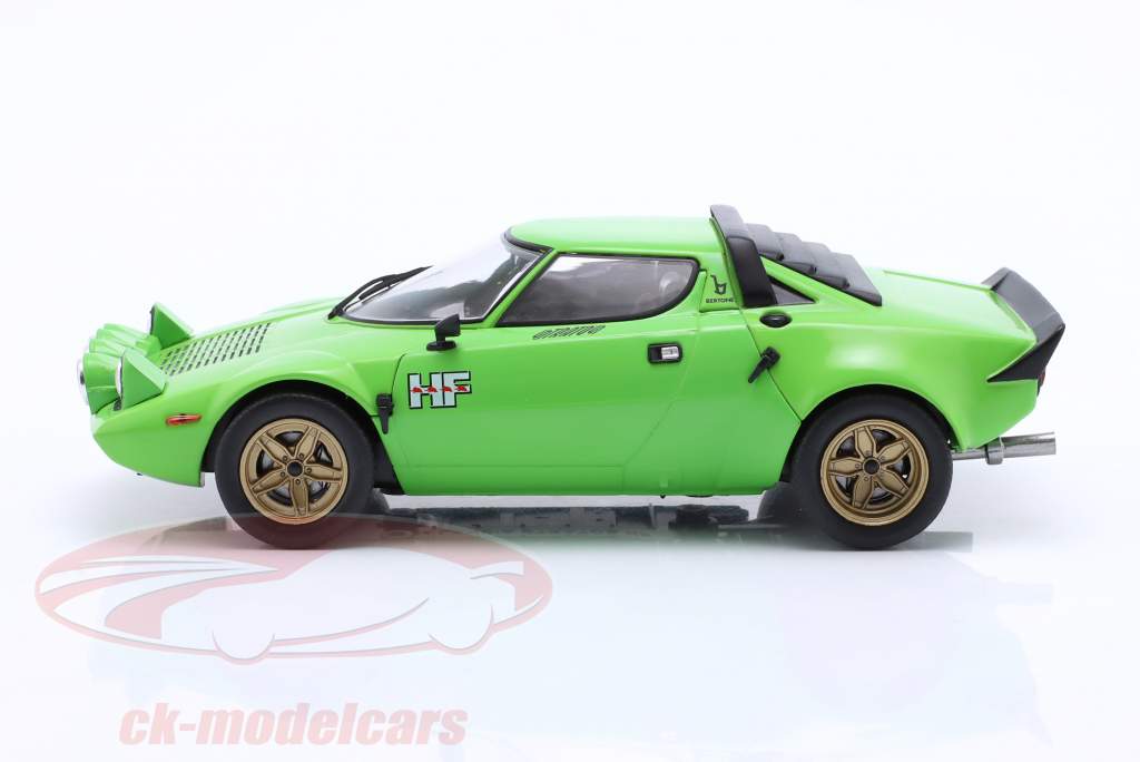 WhiteBox 1:24 Lancia Stratos HF Baujahr 1975 hellgrün WB124158 Modellauto WB124158 4052176731437