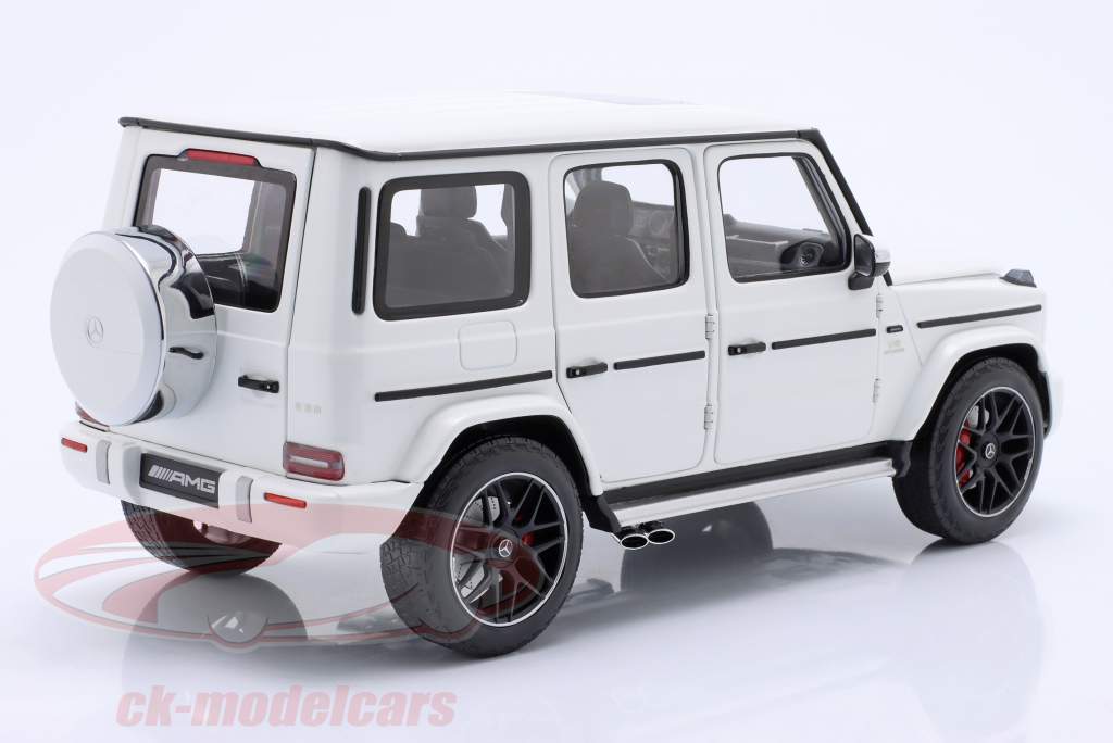 Minichamps 1:18 Mercedes-Benz AMG G63 (W463) Année de construction 2018 blanc 110037065 modèle ...