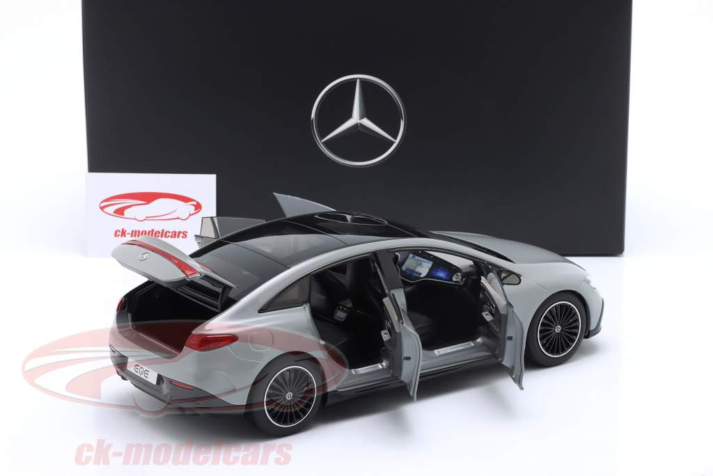 NZG 1:18 Mercedes-Benz EQE (V295) year 2022 alpine Gray B66961109 model car B66961109