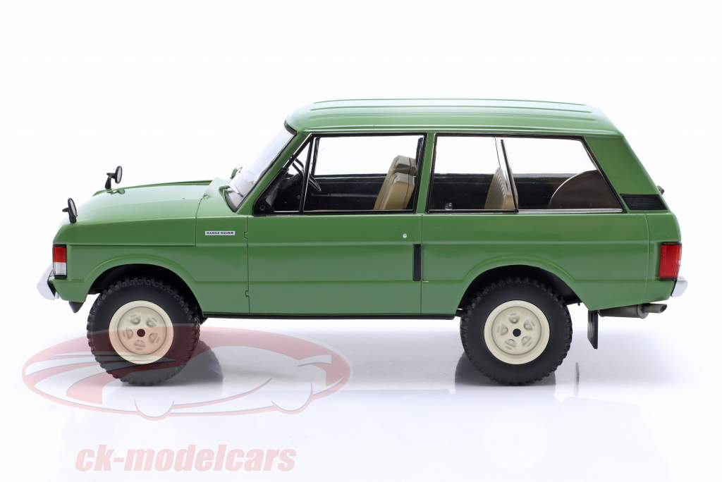 WhiteBox 1:24 Land Rover Range Rover RHD Baujahr 1970 green WB124171 ...