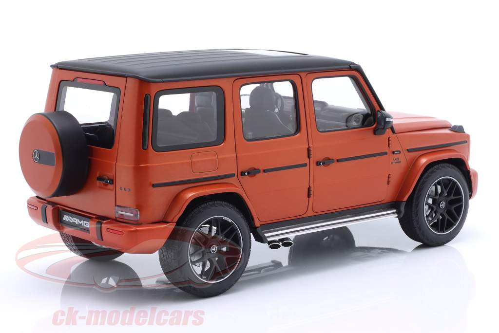 Minichamps 1:18 Mercedes-Benz G63 AMG (W463) year 2020 copper orange ...