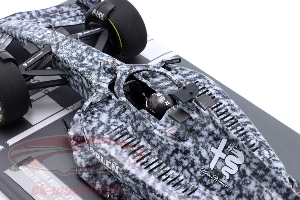 Minichamps 1:18 Zhou Guanyu Alfa Romeo C42 Formula 1 Test Barcelona ...
