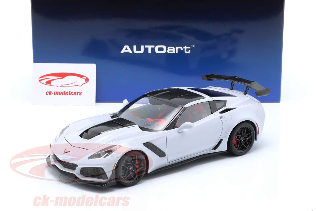 AUTOart 1:18 Chevrolet Corvette C7 ZR1 year 2019 Gray metallic 71277 ...