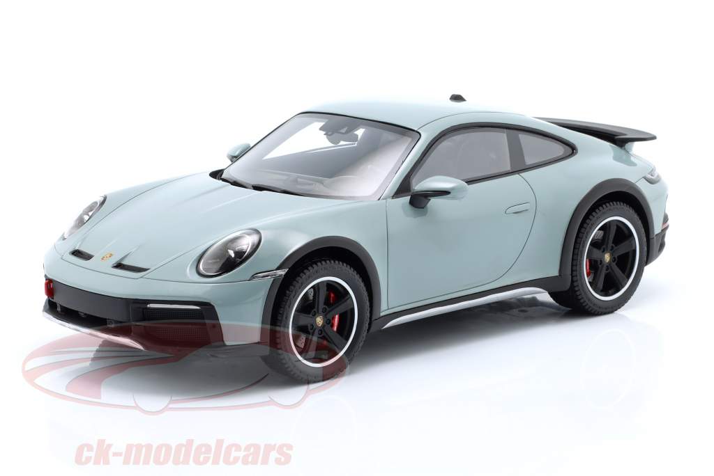 Spark 1:18 Porsche 911 (992) Dakar shadegreen metallic WAP0210020PDKR ...