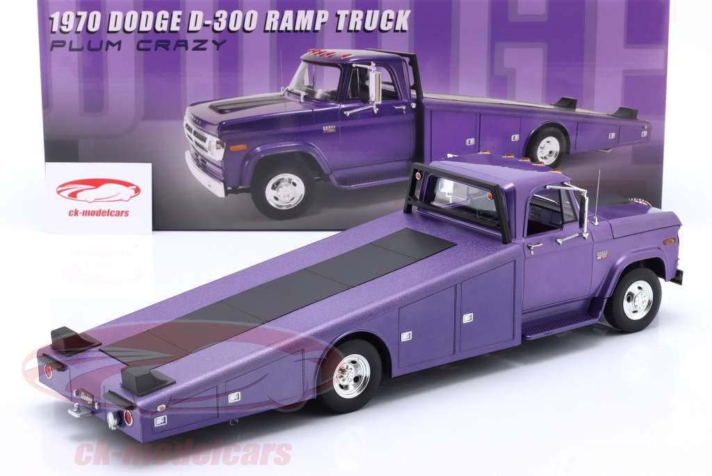 GMP 1:18 Dodge D300 Ramp Truck year 1970 purple A1801913 model car A1801913
