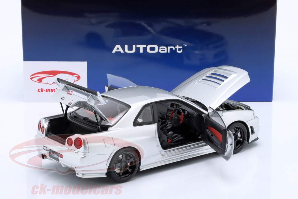 AUTOart 1:18 Nissan Skyline GT-R (R34) Nismo Z-tune 2005 silber 77461 Modellauto 77461 674110774610