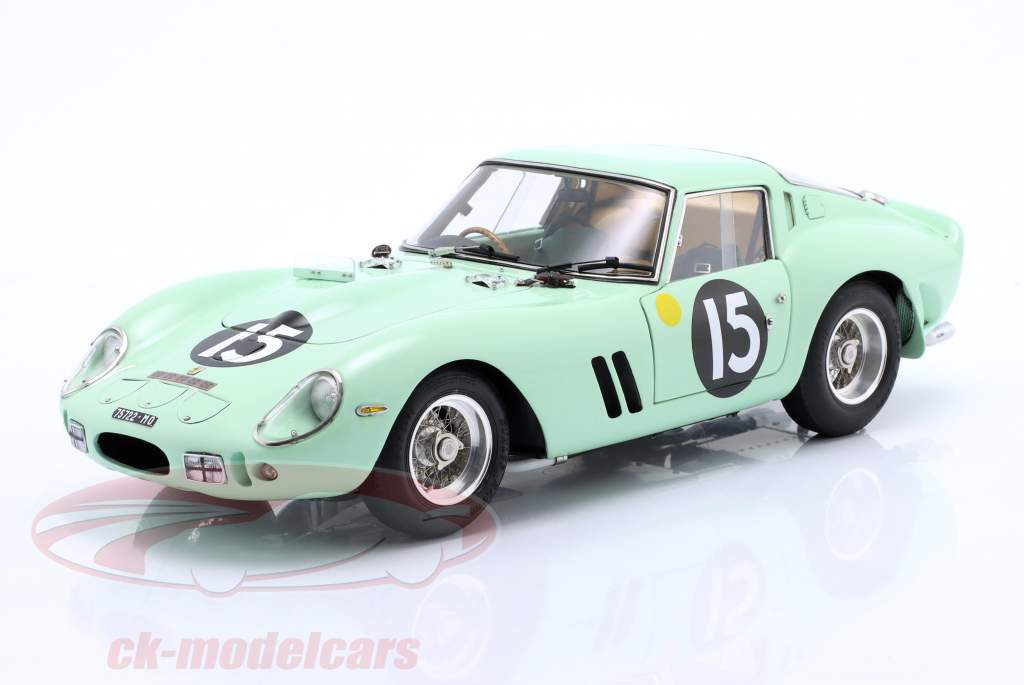 CMC 1:18 Ferrari 250 GTO RHD #15 Goodwood 1962 Innes Ireland M-247 ...