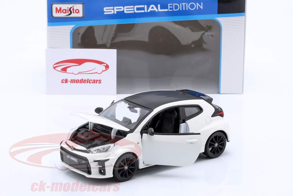 Maisto 1:24 Toyota GR Yaris 建設年 2021 白 32909 モデル 車 32909 090159329091