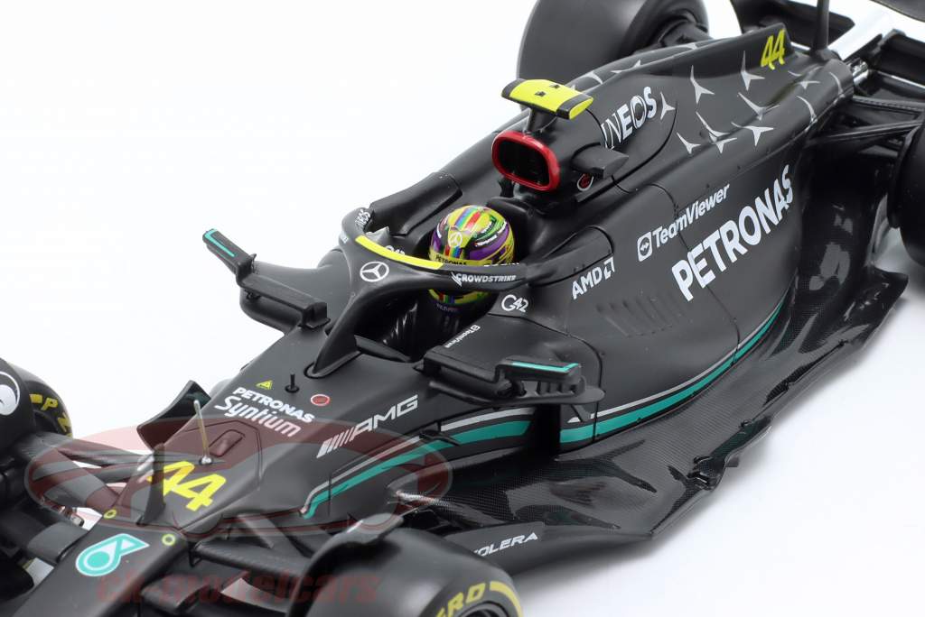 Bburago 1:24 Lewis Hamilton Mercedes-AMG F1 W14 #44 Formula 1 2023 18 ...