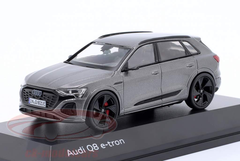 Spark 1:43 Audi Q8 e-tron year 2023 chronosgrey 5012328631 model car ...