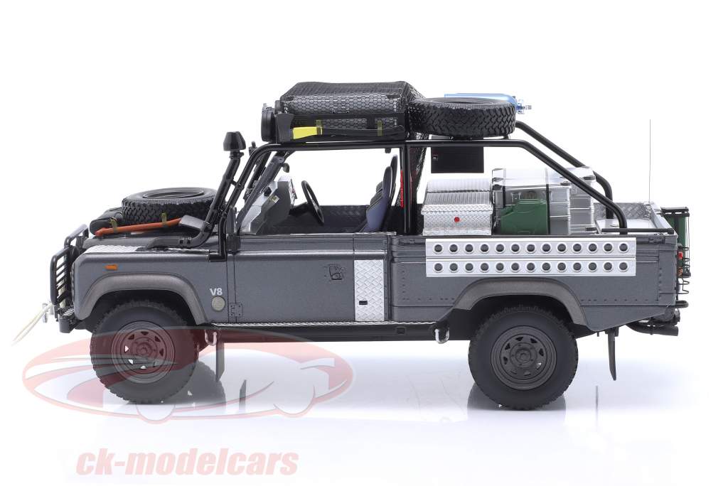 Kyosho 1:18 Land Rover Defender 90 Pick-Up 2001 Lara Croft Tomb Raider ...