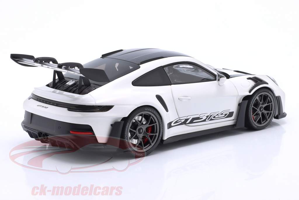 Minichamps 1:18 Porsche 911 (992) GT3 RS Weissach package 2022 white / silver rims 113062029 ...