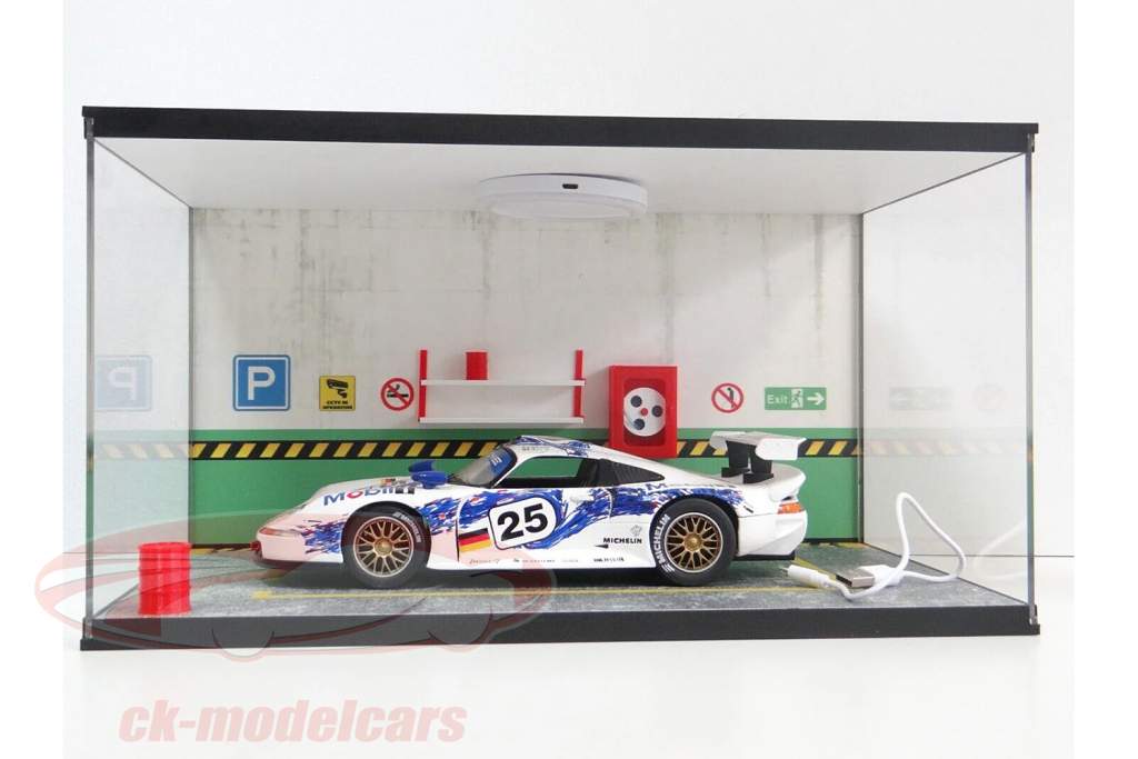 Diorama display case garage design with LED lighting 1:18 Dioramatoys ...