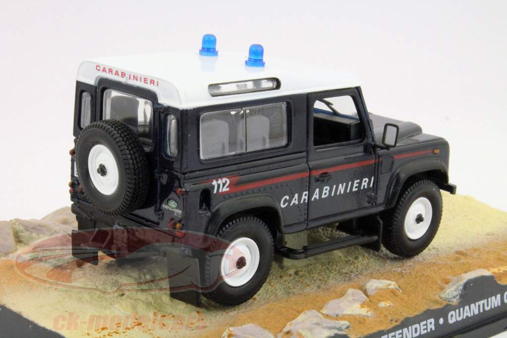 Ixo 1:43 Land Rover Defender Carabinieri bil James Bond Movie Quantum ...