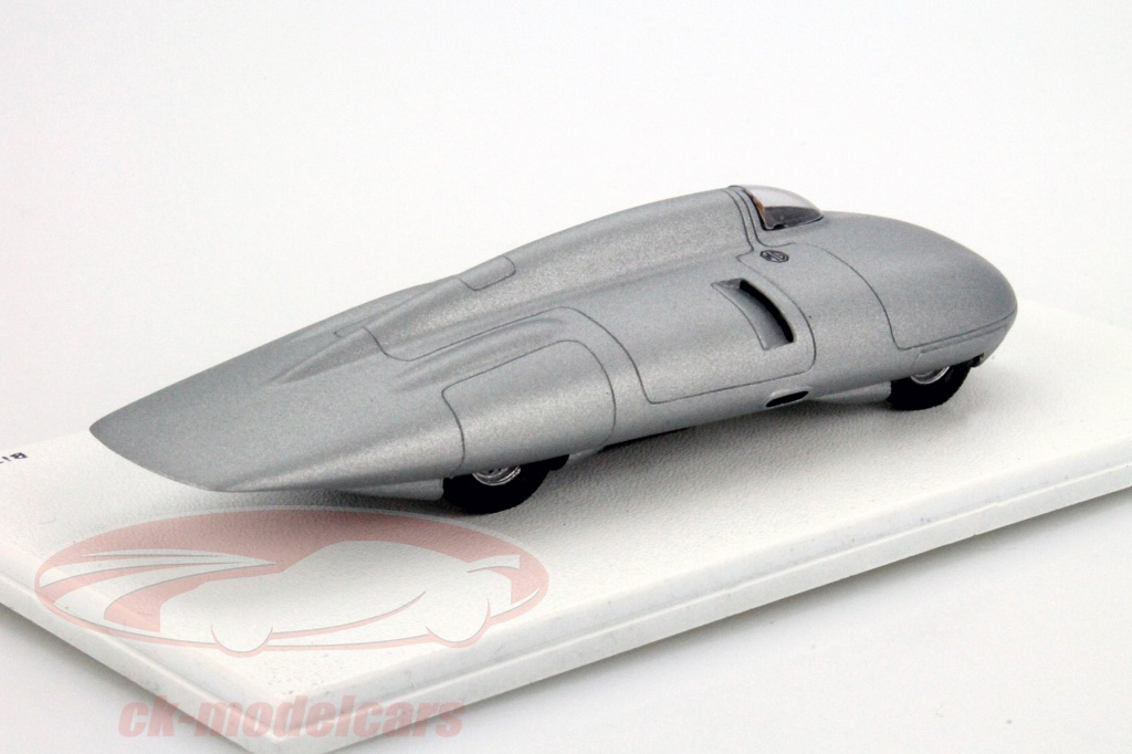 Spark 1:43 MG EX181 Year 1957 silver Bizarre CK model car CK