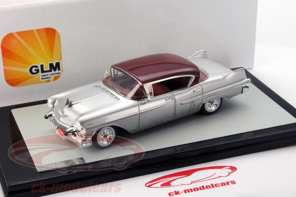 Great Lighting Models 1:43 Cadillac Fleetwood 62 Année 1957 argent ...