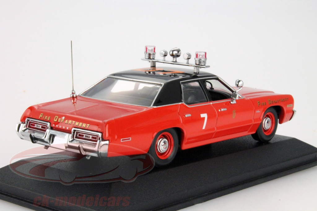 Minichamps 1:43 Dodge Monaco Baujahr 1974 Fire Department Chief ...