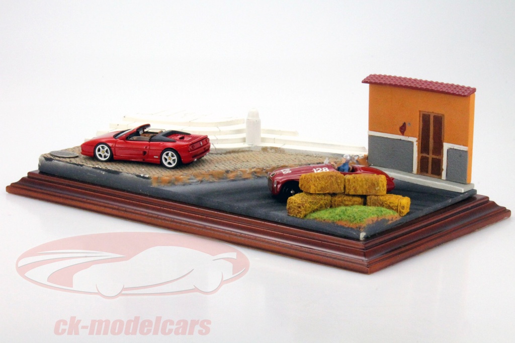 La Mini Miniera 1:43 Ferrari 2-Car Set Diorama 50 Years Ferrari MMD50 ...