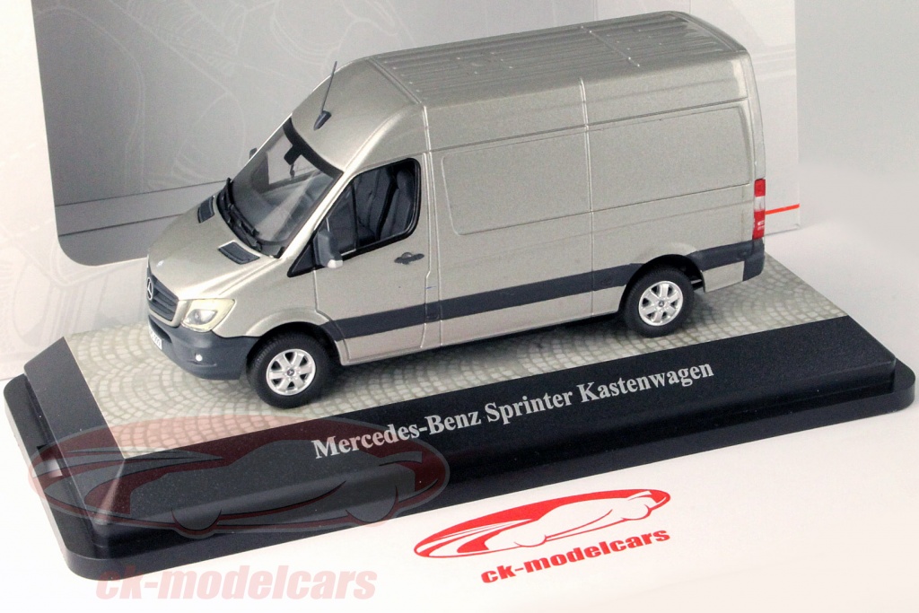 Premium Classixxs 1:43 Mercedes-Benz Sprinter Kastenwagen Facelift ...