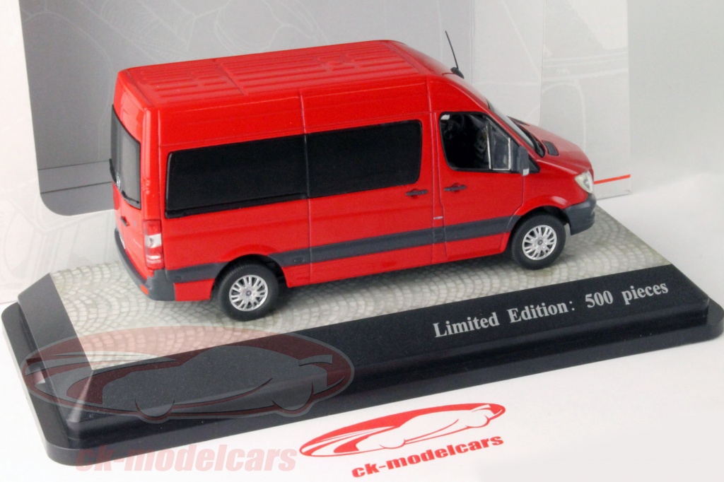 Premium Classixxs 1:43 Mercedes-Benz Sprinter Bus Facelift red 14050 ...