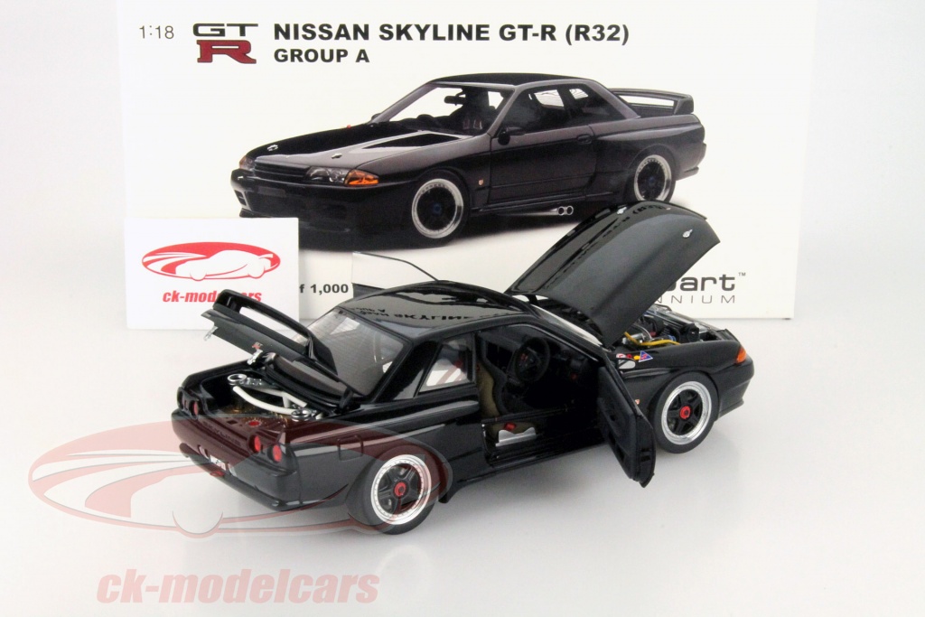 AUTOart 1:18 日産 Skyline GT-R R32 グループ A 1990 平野 ボディ バージョン 黒 89082 モデル 車 ...