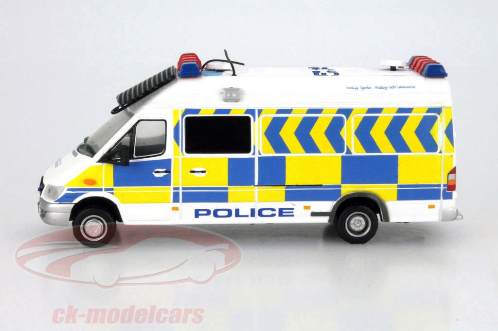 Fire Brigade Models 1:43 Mercedes-Benz Sprinter Strathclyde Police FBM ...