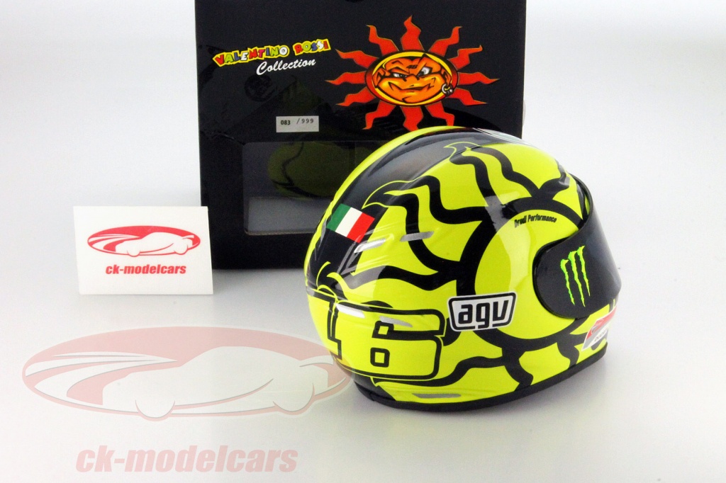 Minichamps 1:2 Valentino Rossi MotoGP 2010 Ducati Test Valencia AGV ...