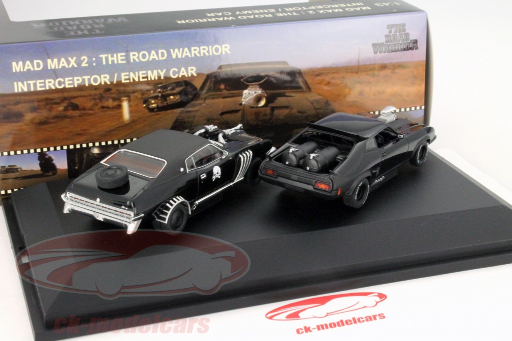 AUTOart 1:43 2両 セット Ford Falcon XB GT Mad Max 2 黒 52745 モデル 車 52745 ...