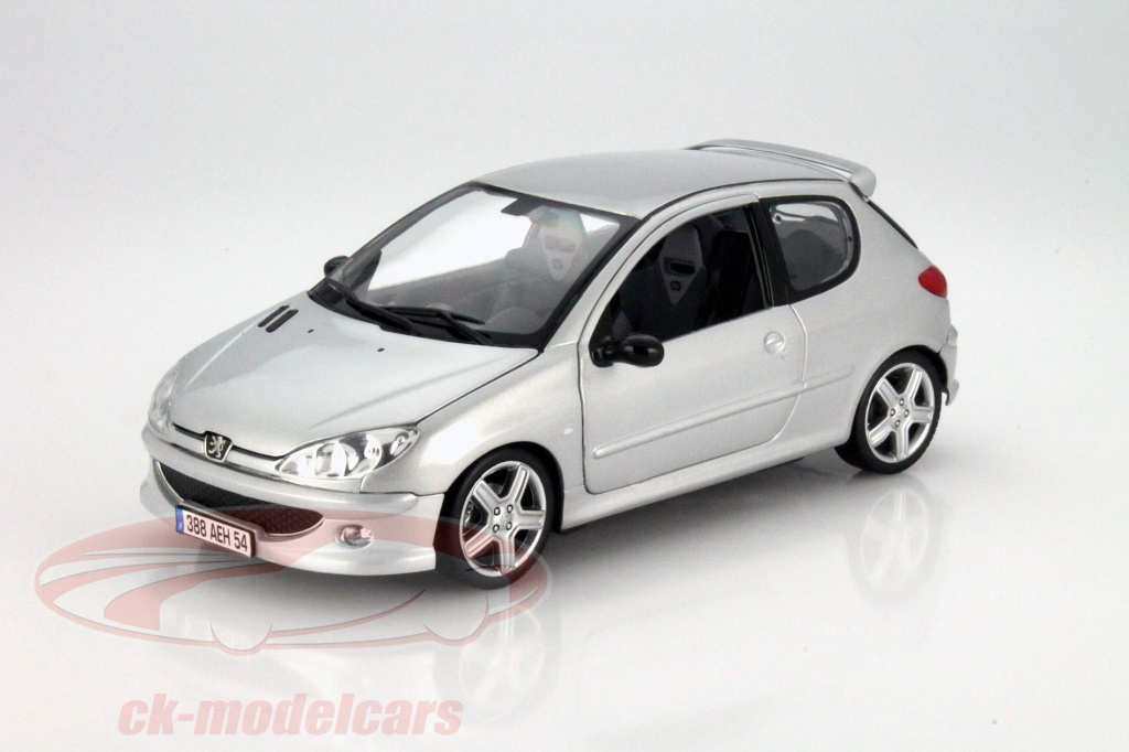 Norev 1:18 Peugeot 206 RC 建設した年 2003 銀 184726 モデル 車 184726 3551091847267
