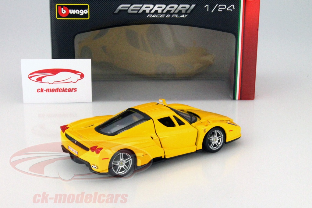Bburago 1:24 Ferrari Enzo yellow 18-26006 model car 18-26006 4893993260065