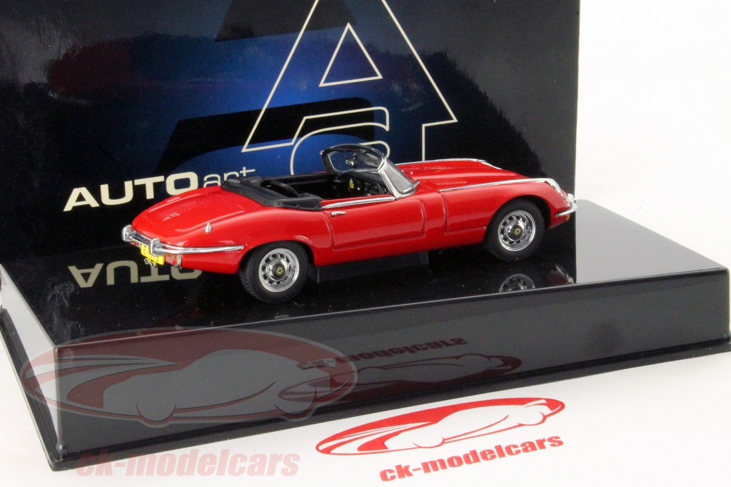 AUTOart 1:43 Jaguar E-Type Roadster Series III V12 rot 53773 Modellauto ...