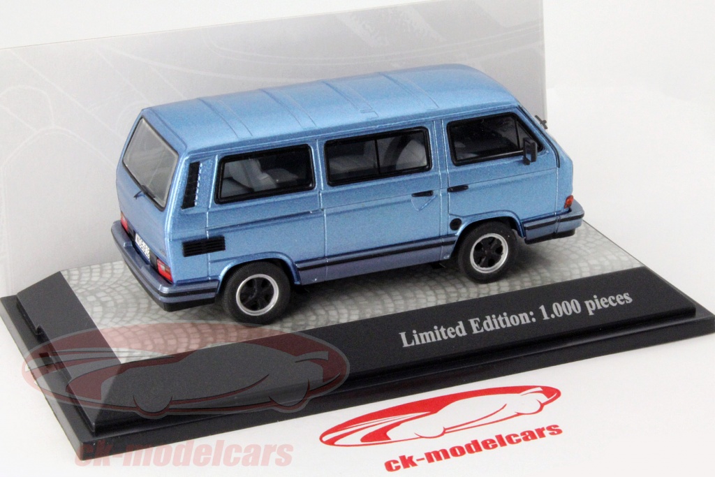 Premium Classixxs 1:43 Porsche B32 blue metallic PCL13026 model car ...