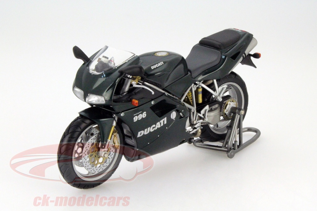 Minichamps 1:12 Ducati 996 from the Movie Matrix Reloaded 2003 dark ...
