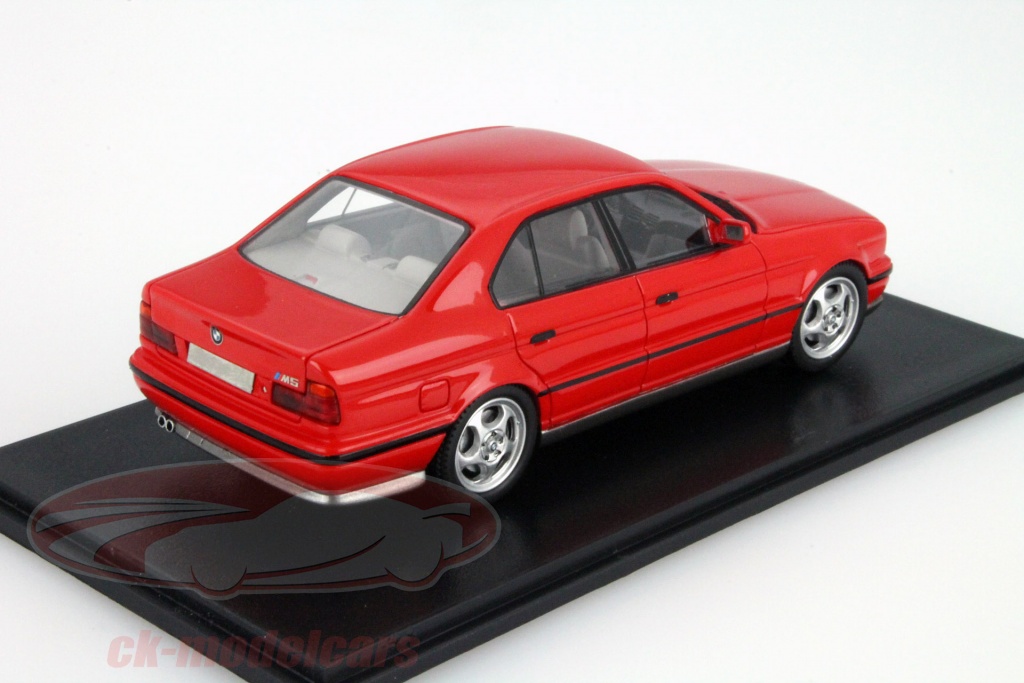 Neo 1:43 BMW M5 (E34) red NEO43314 model car NEO43314 200619