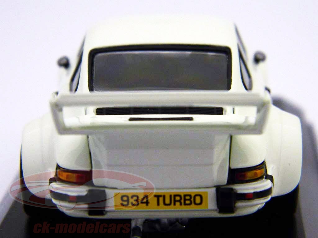 Kyosho 1:43 Porsche 934/5 Big Wing weiß / white 03174W Modellauto ...