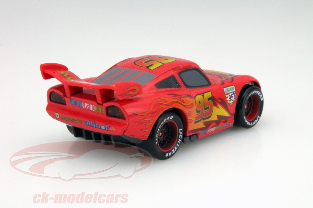 Disney 1:43 Lightning McQueen from the Movie Cars 1 2006 ...