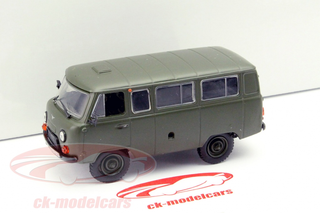 Altaya 1:43 UAZ 452 Minibus army green CK model car CK