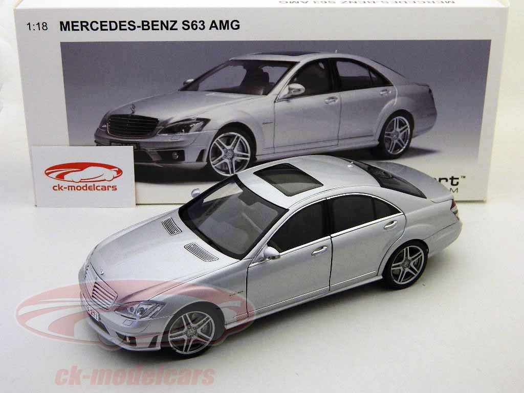 AUTOart 1:18 Mercedes-Benz S63 AMG silver 76241 model car 76241 ...