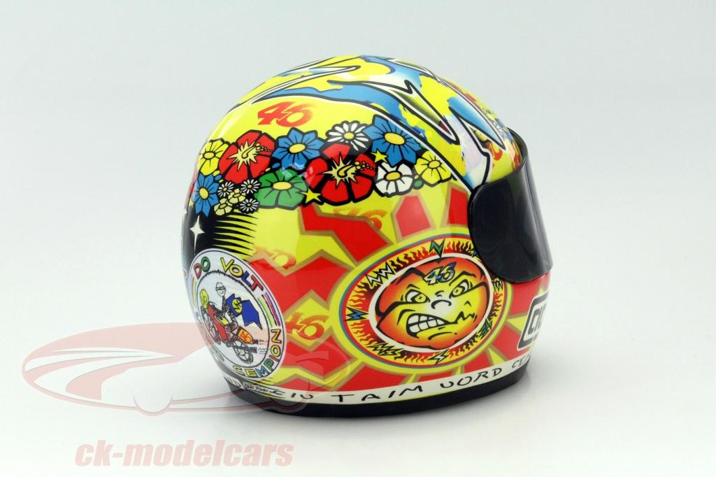 Minichamps 1:2 Valentino Rossi World Champion MotoGP 1999 AGV Helmet ...