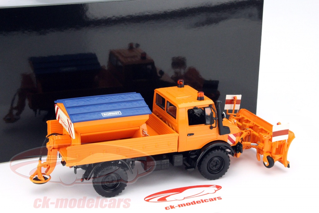 Minichamps 1:43 Mercedes-Benz Unimog 1300 L snow plow orange 439033060 ...