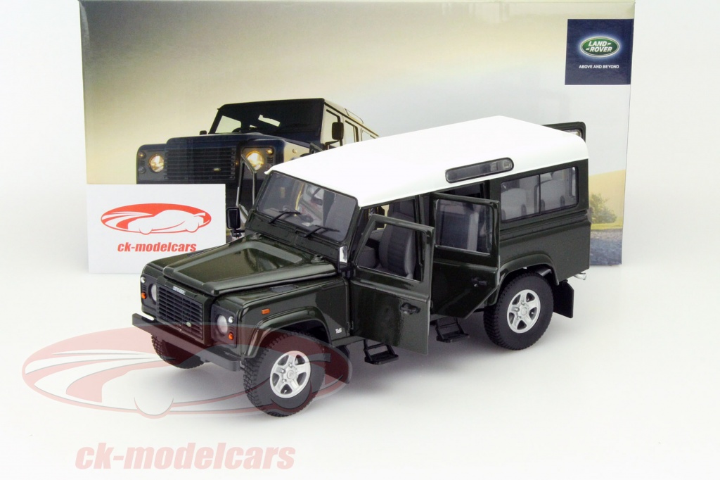 Universal Hobbies 1:18 Land Rover Defender 110 TD5 Wagon グリーン UH3887 ...