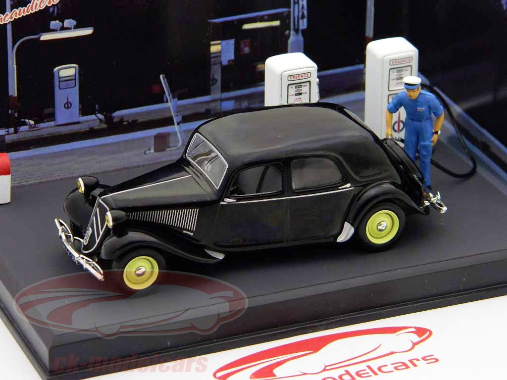 Altaya 1:43 Citroen Traction MY 1950 Ixo Dioramaset station CK999322 model car CK999322